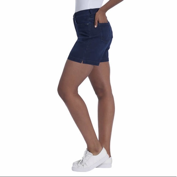 Gloria Vanderbilt | Shorts | Nwt Size 8 Gloria Vanderbilt Blue Amanda ...